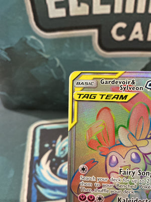 Gardevoir & Sylveon GX Rainbow Rare Tag Team Sun and Moon 225/214 LP